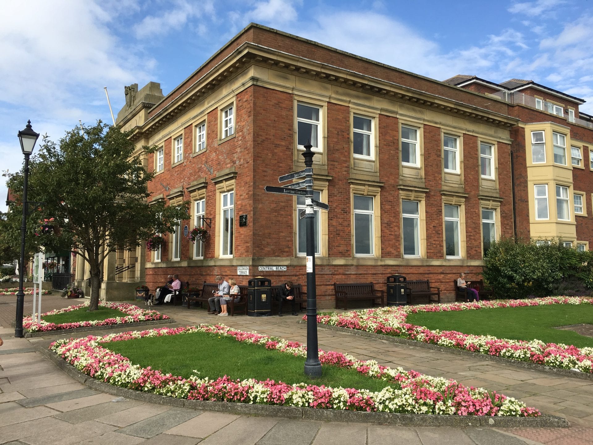 Explore Lytham Seafront and The Green - Visit Lytham